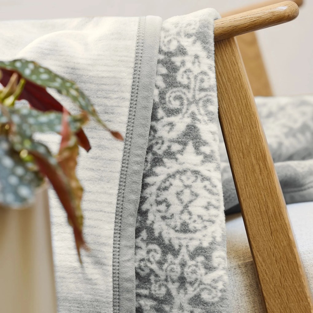Ibena Jacquard Mogila deka