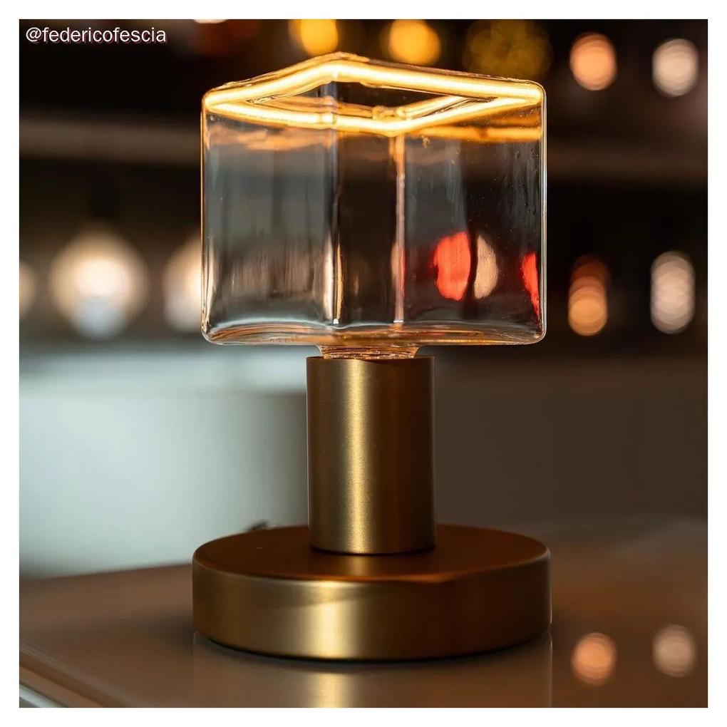 creative cables Kovová stolní lampa Posaluce Barva: Matný chrom