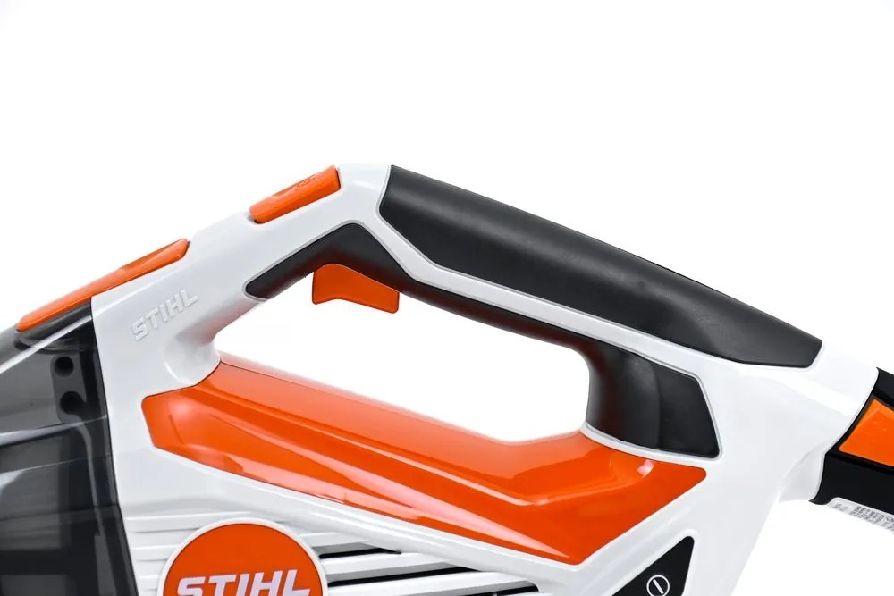 Aku vysavač STIHL SEA 20 SET