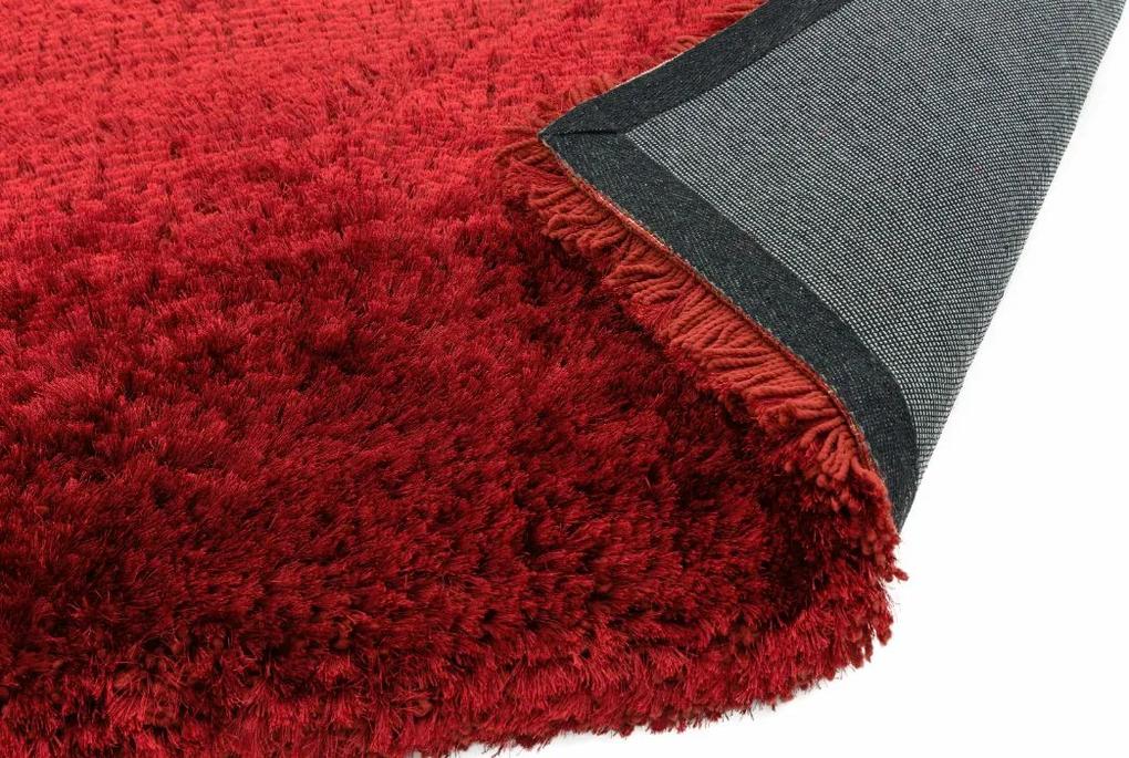 Červený  koberec Cookie Red Rozměry: 160x230 cm