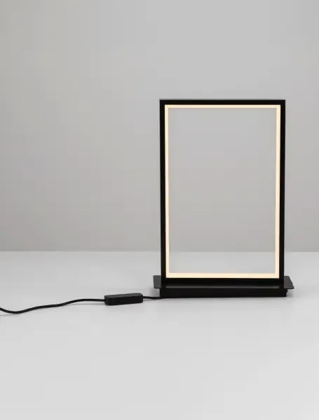 Designová stolní lampa Alis