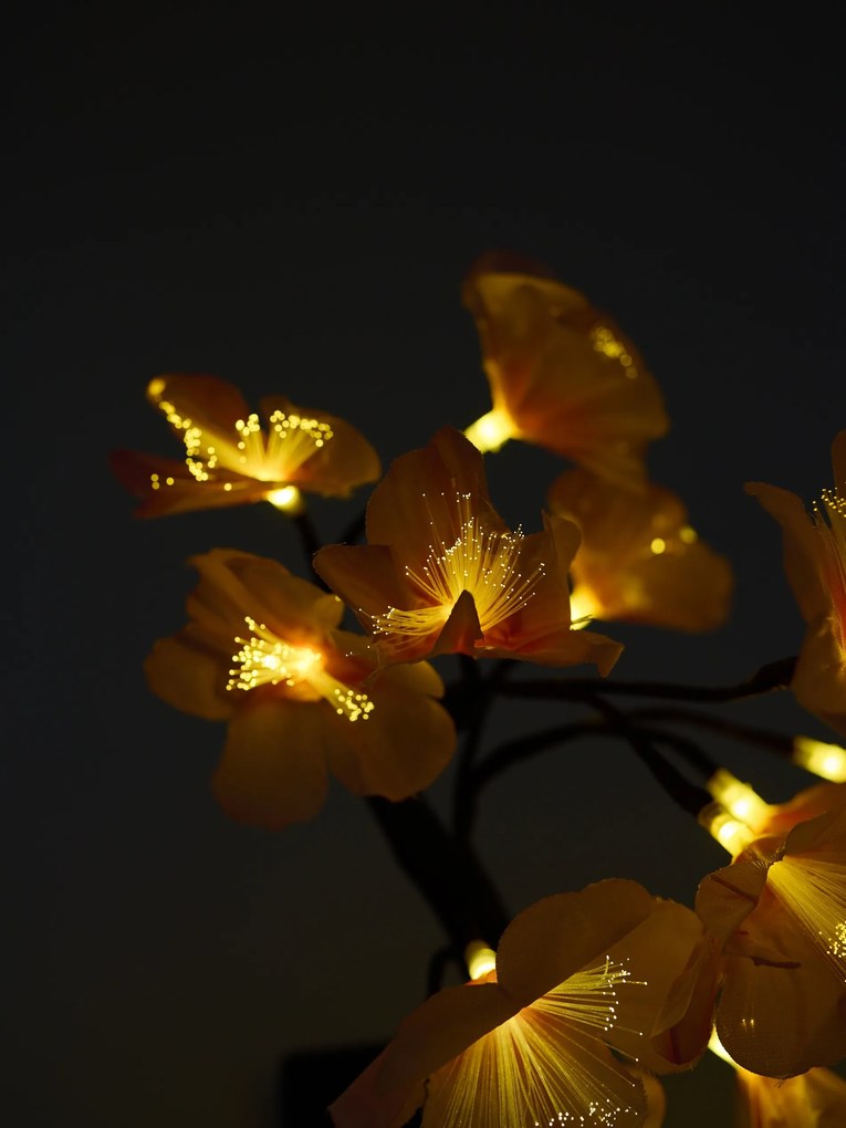 Sinsay - LED lampa ve tvaru stromu - pastelová růžová