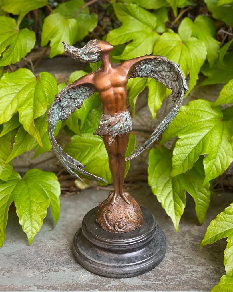 Soška bronzová socha Íkaros řecká mytologie