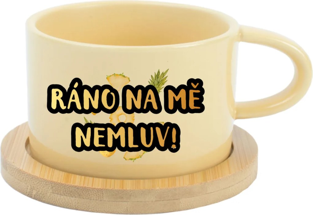 Personalizovaný keramický hrníček Makronka s ovocem a textem