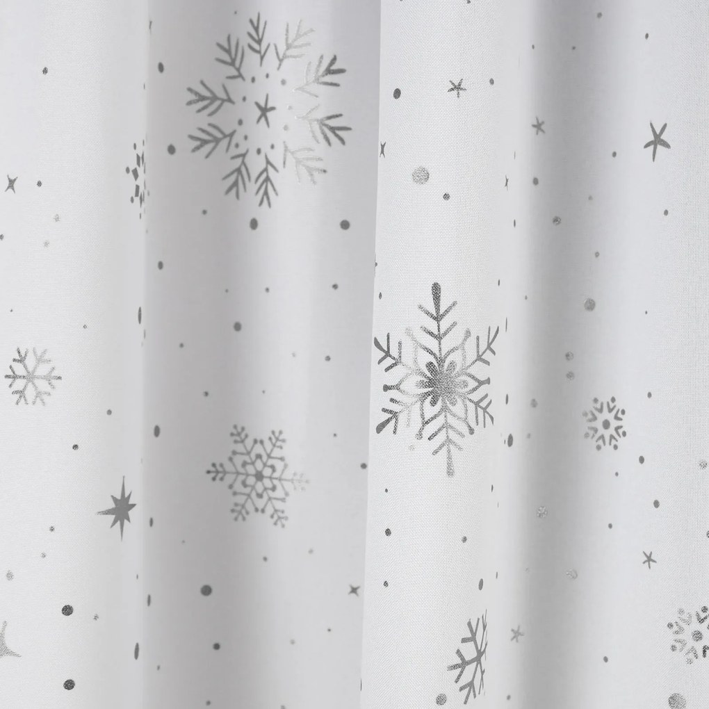Vánoční dekorační závěs s řasící páskou XMAS TIME bílá stříbrné vločky 145x250 cm (cena za 1 kus) MyBestHome