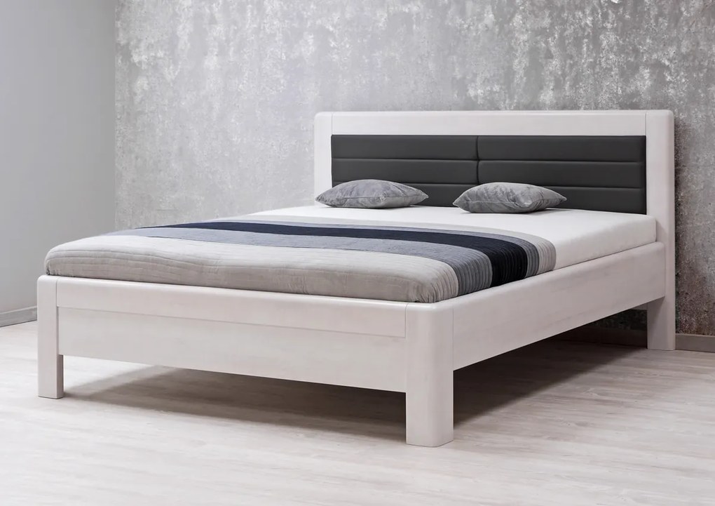 BMB Adriana Star postel - buk Moření: Černá, Provedení: Buk průběžný, Typ: 4 řady kostek, Rozměr: 160 x 200 cm