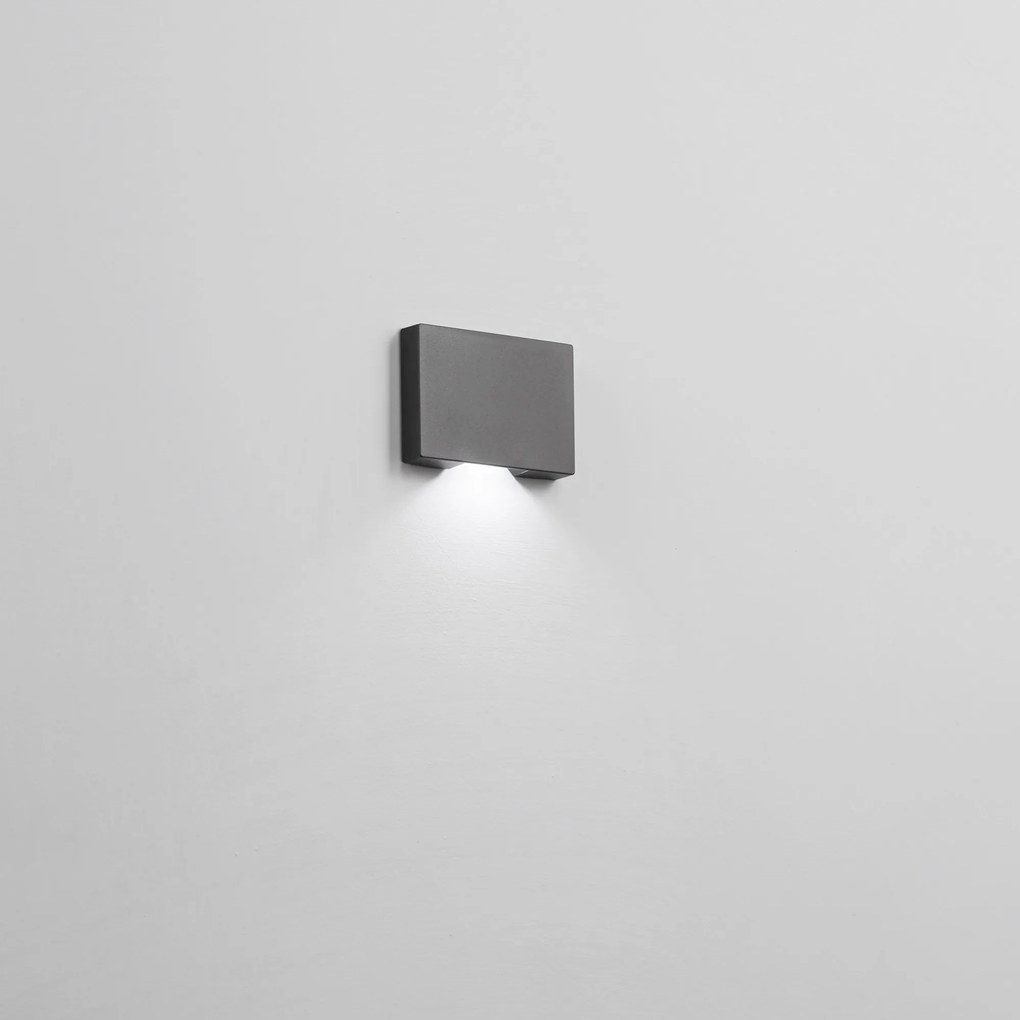 FAN LED-STEPLIGHT Venkovní nástěnné svítidlo LED STEPLIGHT černá plast 1,5 W 96 lm 4000 K IP65 5x7x1,15 cm - FANEUROPE