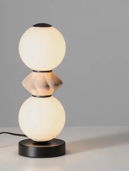 Designová stolní lampa Pallina B