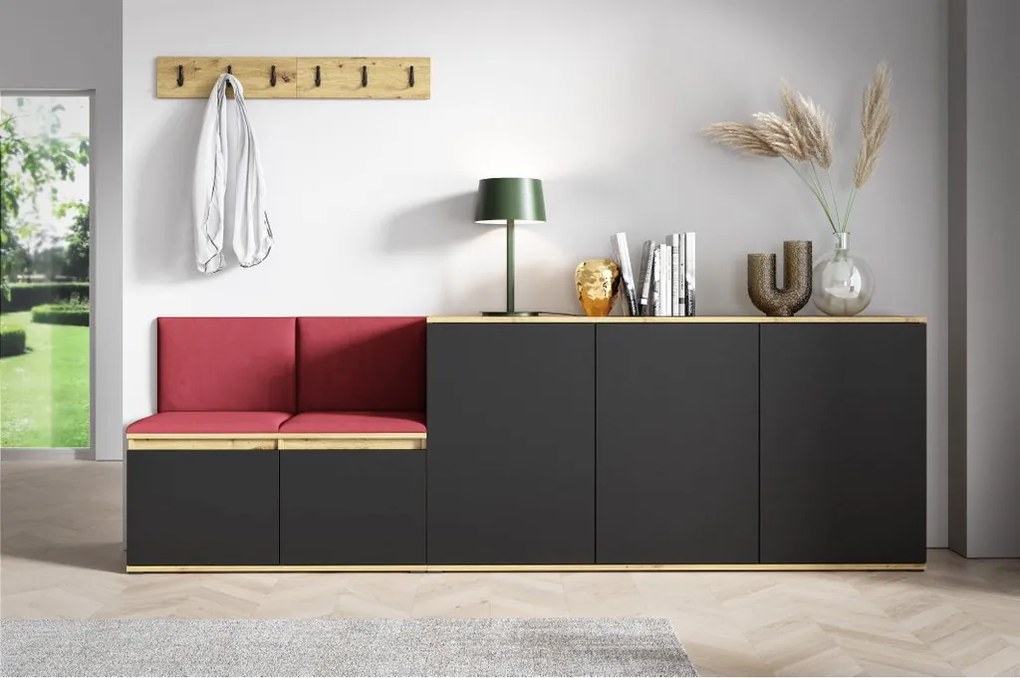Eka Předsíňová stěna s čalouněnými panely Trinity 35 - Dub Artisan s černou / Rubínová 2324