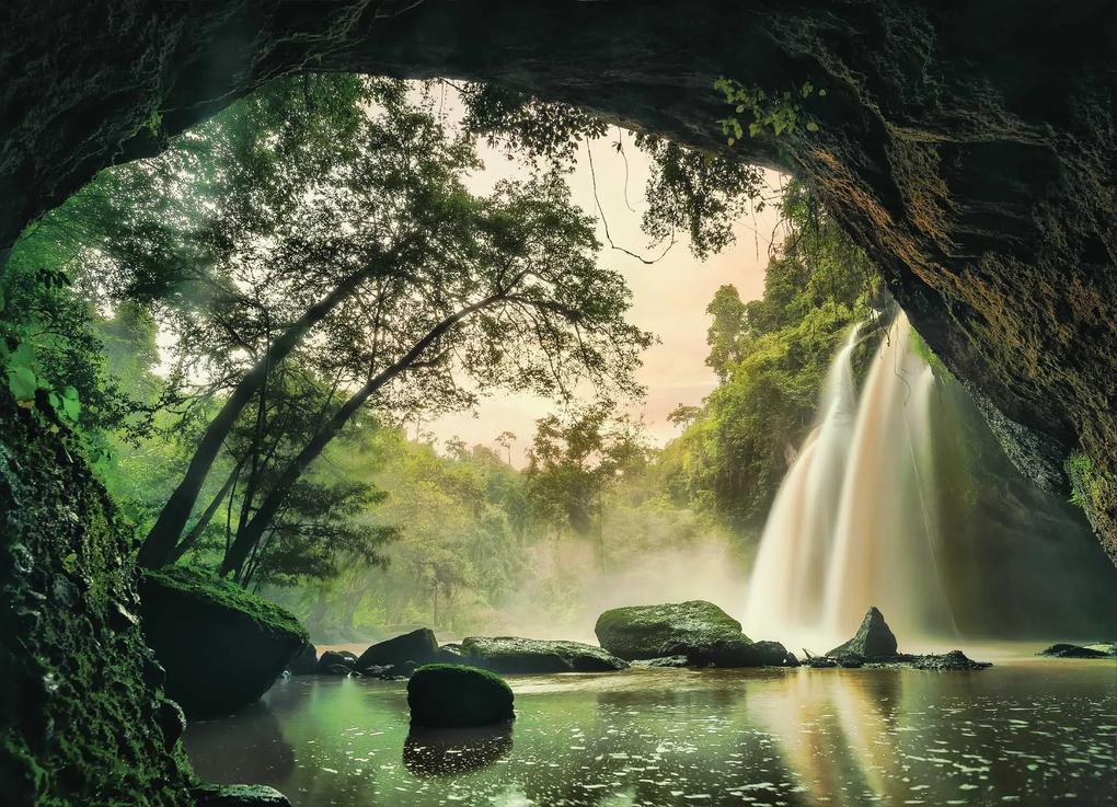 Malvis ® Tapeta Vodopád v tropickém lese Thajsko Vel. (šířka x výška): 216 x 140 cm
