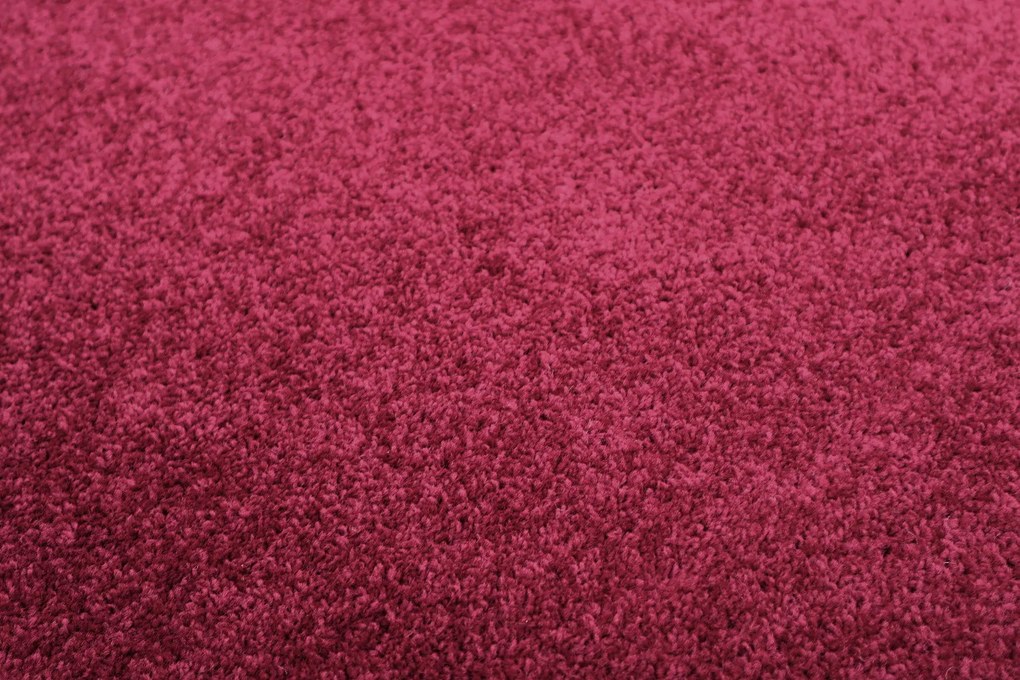 Vopi koberce Vánoční kusový koberec Eton vínově červený kruh - 57x57 (průměr) kruh cm
