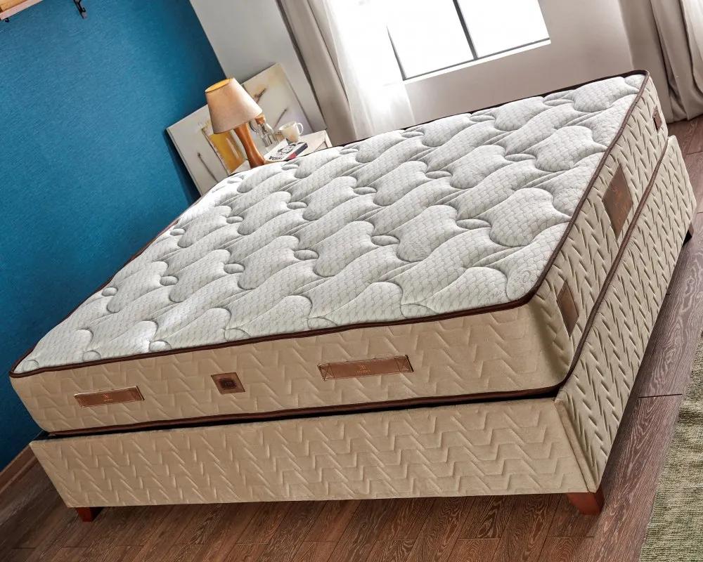 Čalouněná postel CASHMERE s matrací - béžová 200 × 200 cm