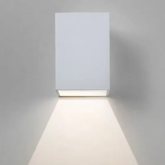 AST 1298005 Nástěnné svítidlo Oslo 100 bílé 1x3W LED IP65 (starý kód: AST 7493) - ASTRO Lighting