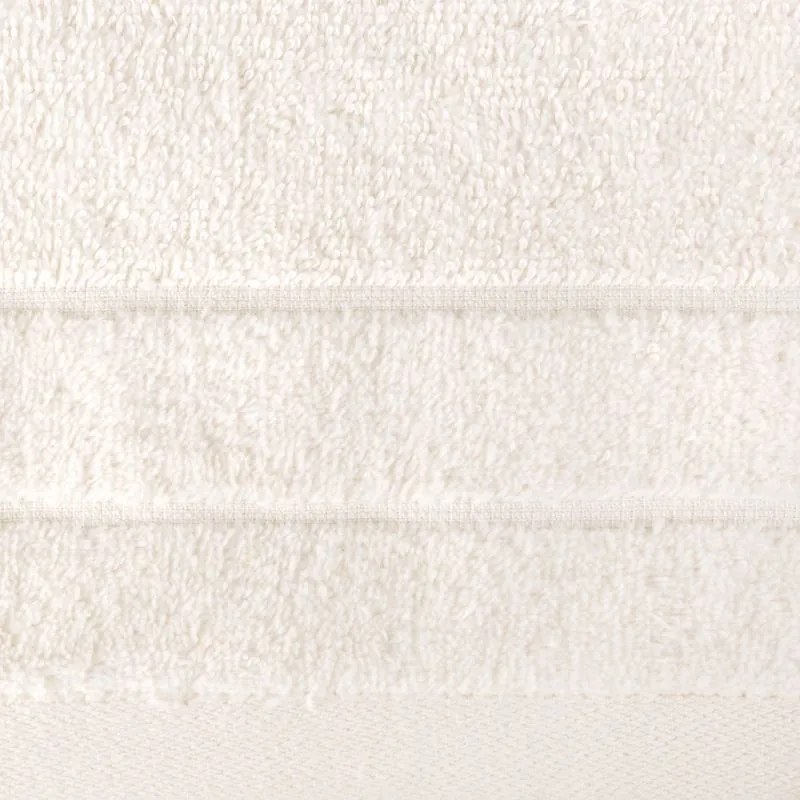 Klasický bledě růžový ručník DAMLA s jemným pásem 30x50 cm Rozměr: 70 x 140 cm