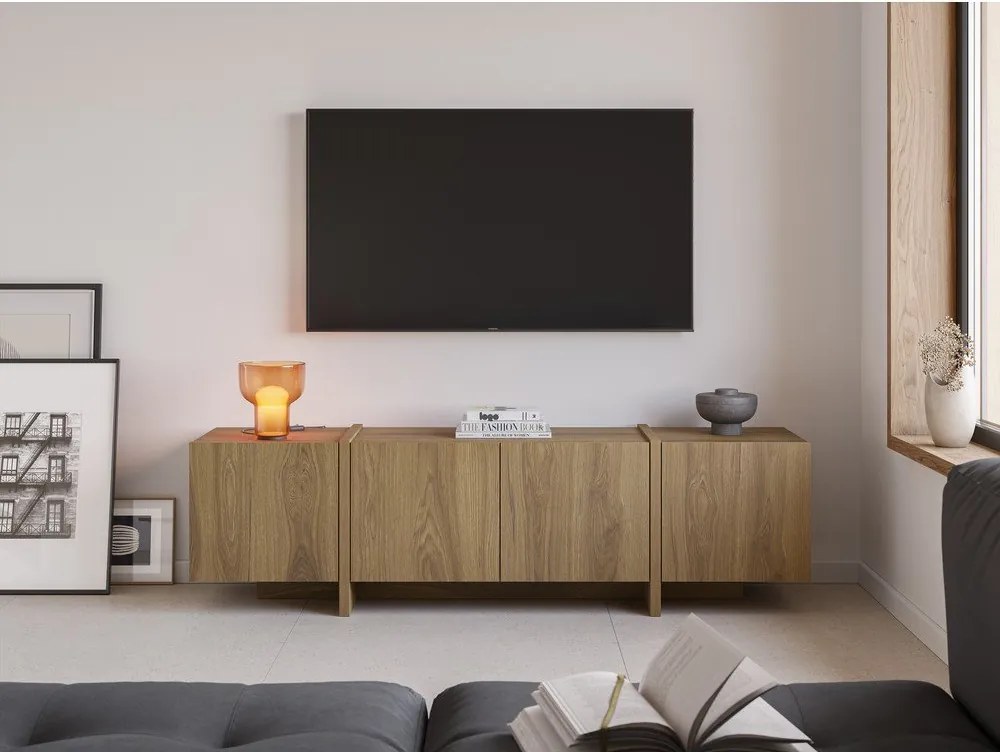 TV stolek v dekoru dubu v přírodní barvě 180x55x35 cm Volia – Marckeric