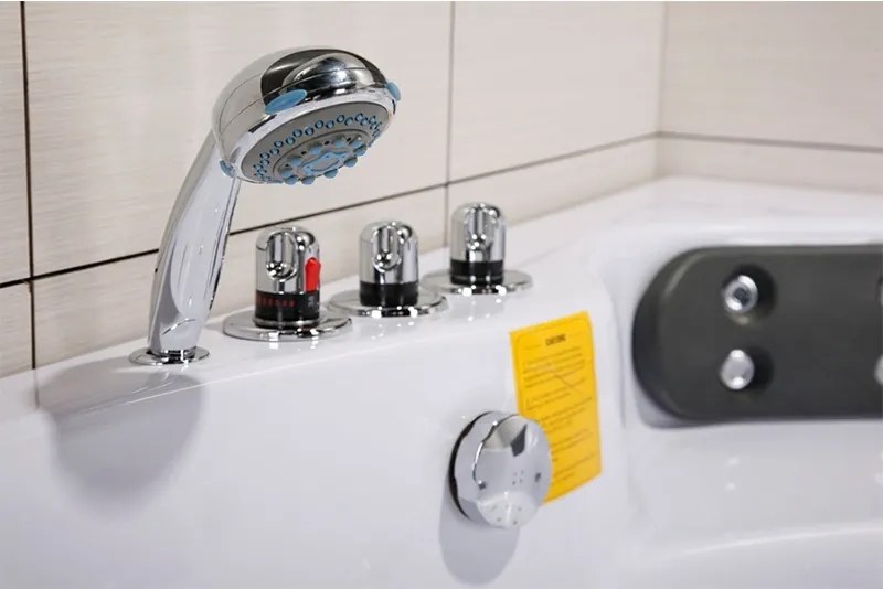 BPS-koupelny Hydromasážní vířivá vana TIGA 604H 152x152 s ohřevem vody
