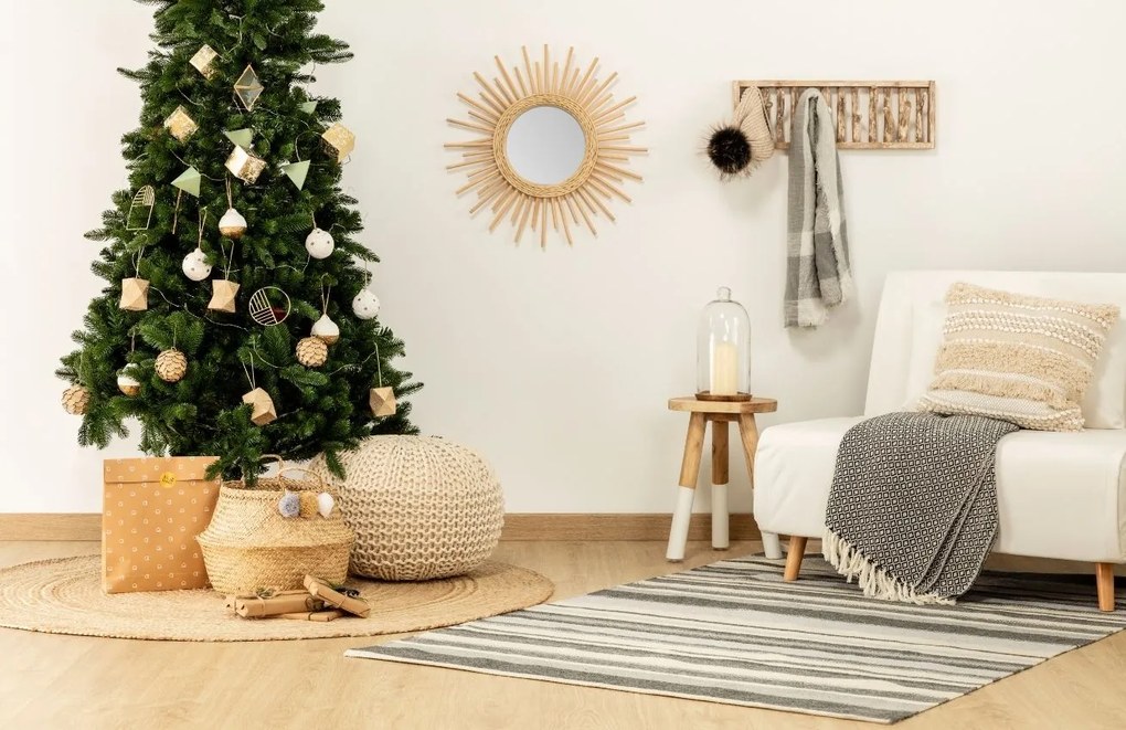 OnaDnes -20% Teakový nástěnný věšák Kave Home Fremunt 60 cm