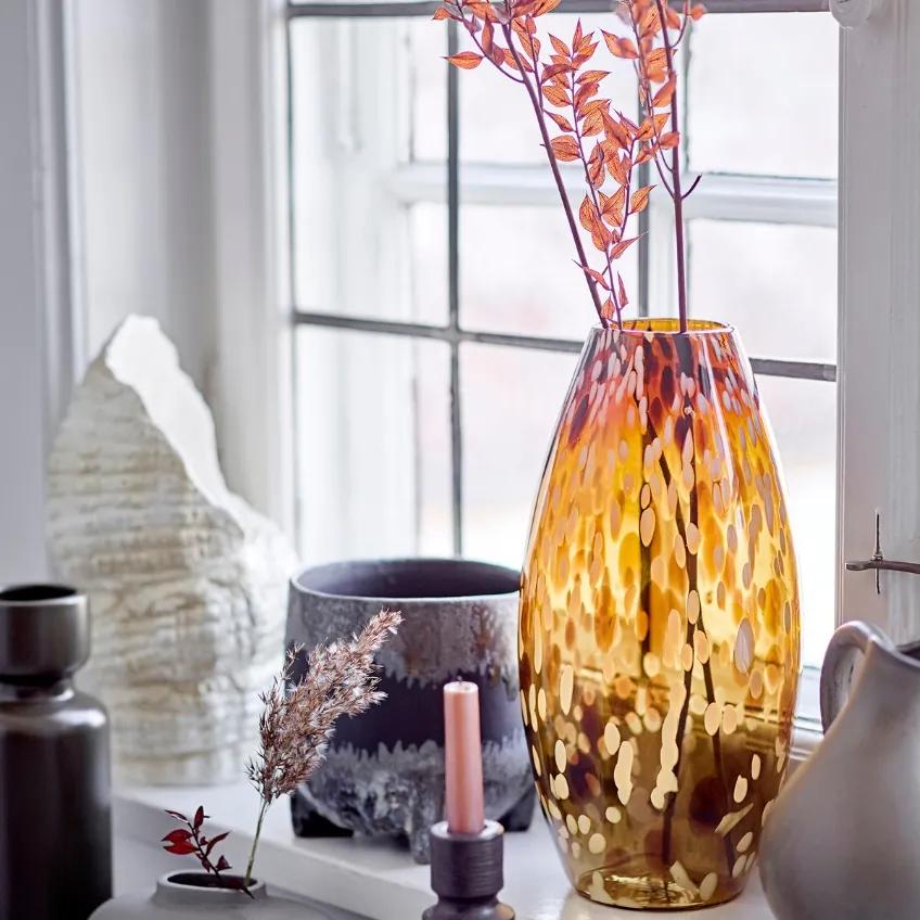 OnaDnes -20% Hnědá skleněná váza Bloomingville Daraz 17 cm