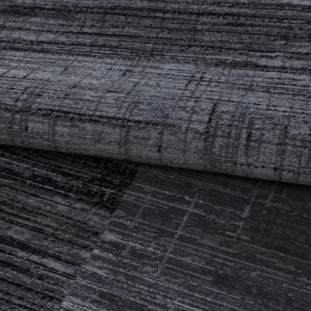 Ayyildiz, Kusový koberec Plus 8001 black, 80x300, šedá, chodba / předsíň