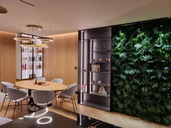 Vertical garden Chemaora