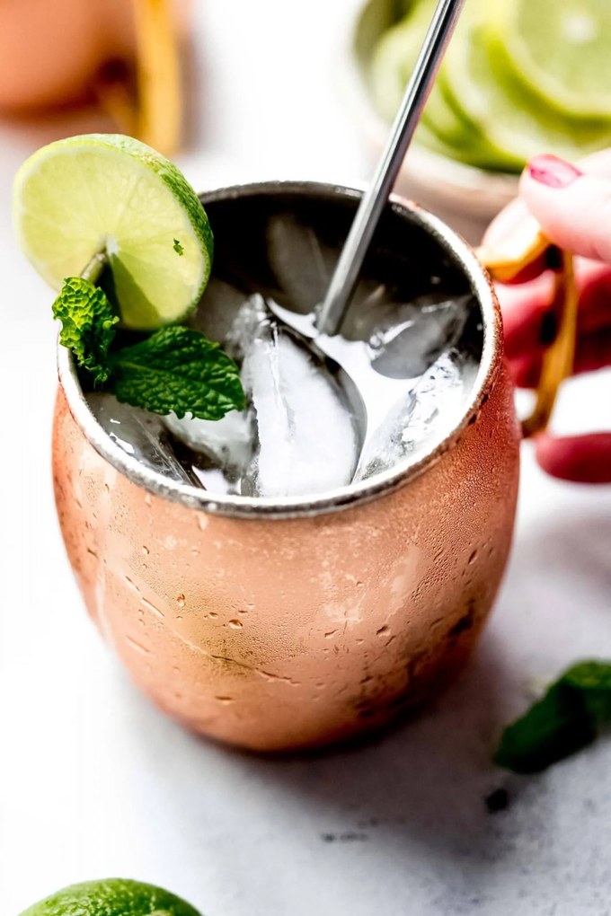 MOSCOW MULE lesklý hrnek 470 ml růžová zlatá