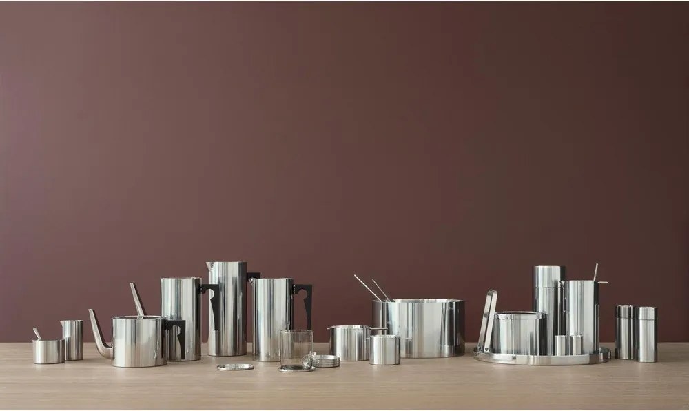 Konvice na čaj z nerezové oceli ve stříbrné barvě 1,25 l Arne Jacobsen – Stelton