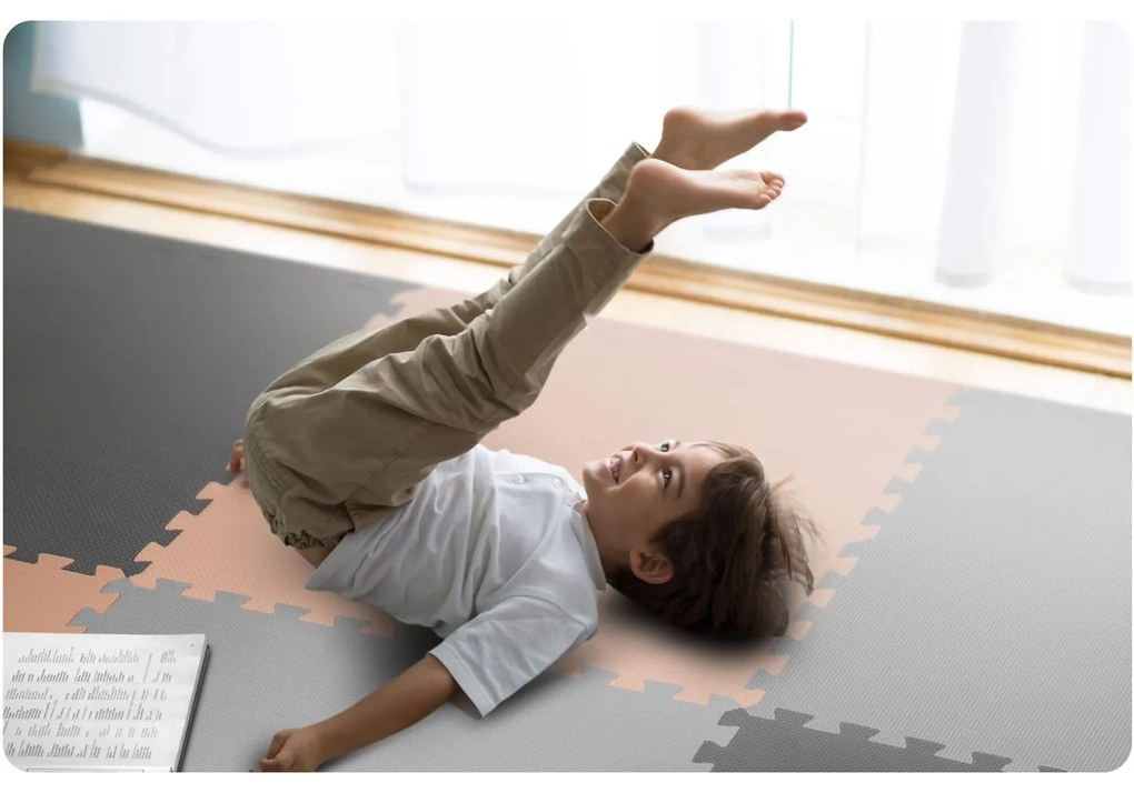 Ricokids šedo-broskvová velká pěnová podložka puzzle 180x180 cm 9 ks pro dětské hřiště a bezpečné hraní