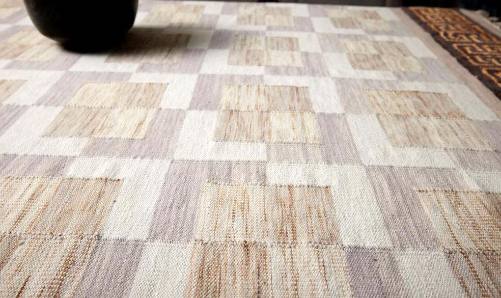 Diamond Carpets koberce Ručně vázaný kusový koberec Dante DESP P90 Marble Gold ROZMĚR: 120x170