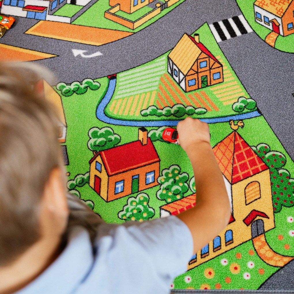 Associated Weavers, Dětský metrážový koberec Little Village 90, na míru, šíře 3m,4m, vícebarevná, filc, dětský pokoj