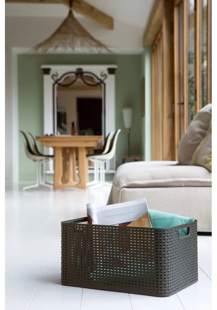 Šedý plastový úložný box s víkem 33x44,5x25 cm Style – Curver