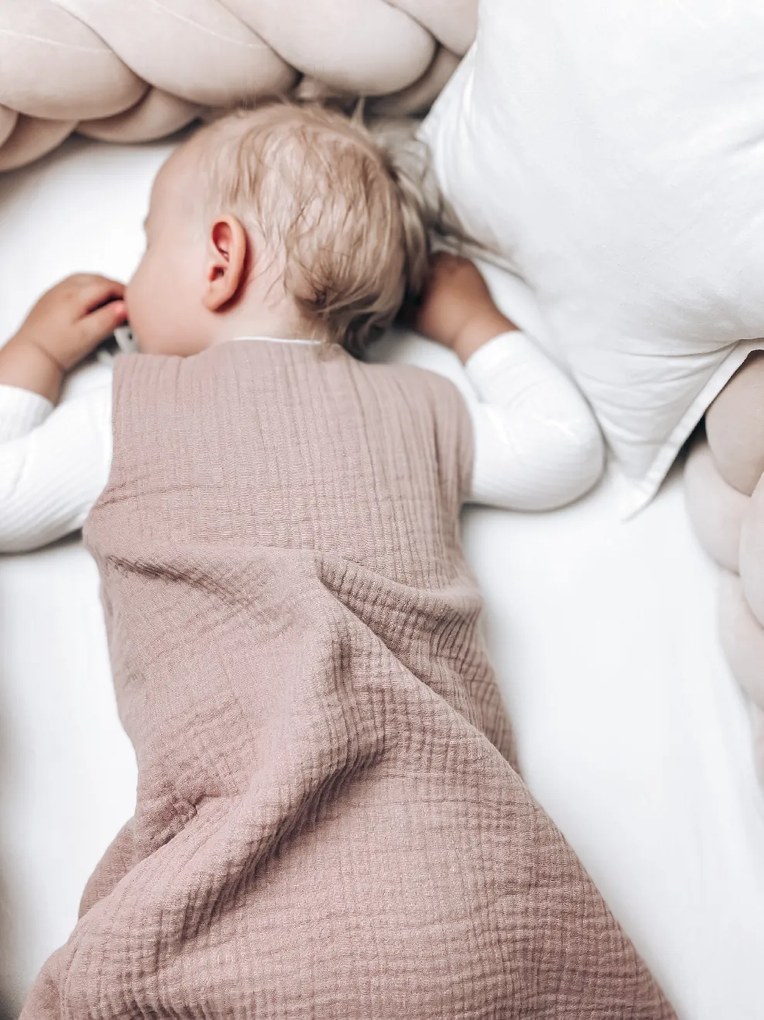 Sleepee Oboustranný mušelínový spací pytel RŮŽOVÝ Zvolte rozměr: M (4 - 24 měsíců)