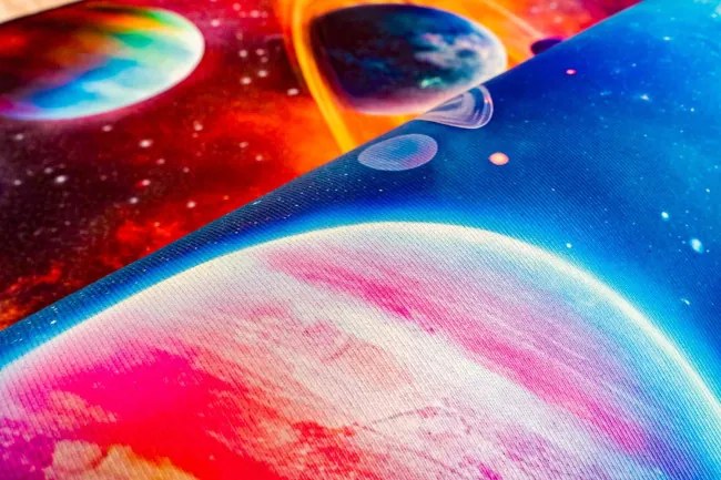 Protiskluzový herní koberec Galaxie