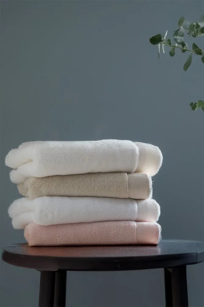 Osuška MICRO COTTON 75X150 cm Smetanová