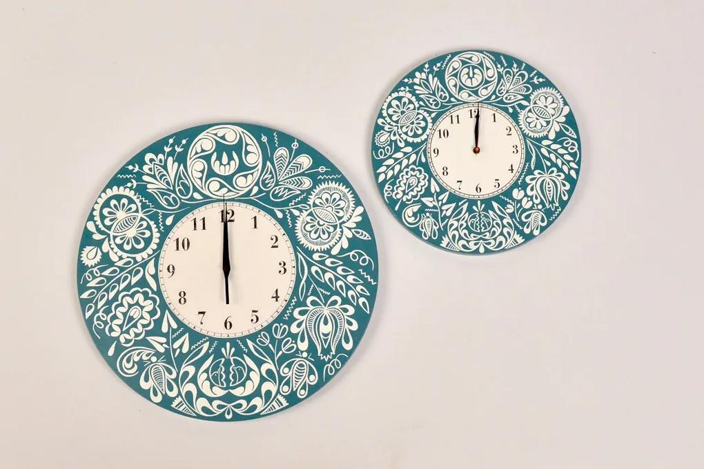 Champeriko - Kristína Rožňovcová Malované nástěnné hodiny Varianta: Tyrkysové, Velikost: Průměr 35 cm
