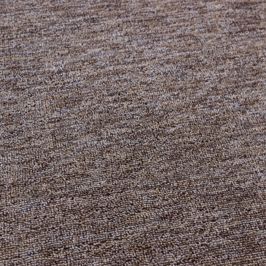 Spoltex, Metrážový koberec Artik New 120 hnědý, na míru, šíře 1m,2m,3m,4m, hnědá, filc, chodba / předsíň