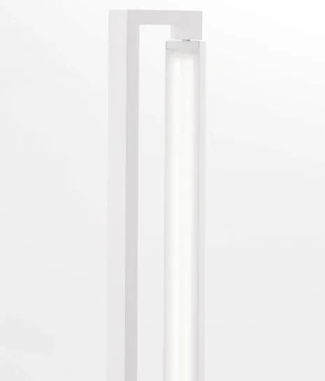 LED stojací lampa Line