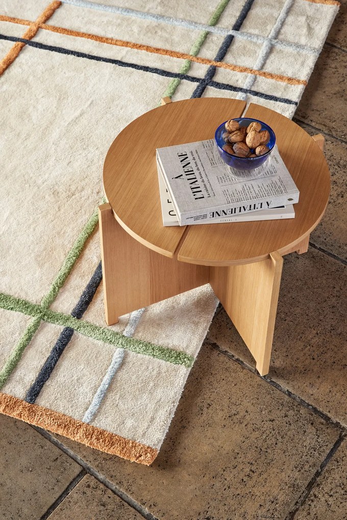 Hübsch Odkládací stolek DASH světlý ø55 cm 881603