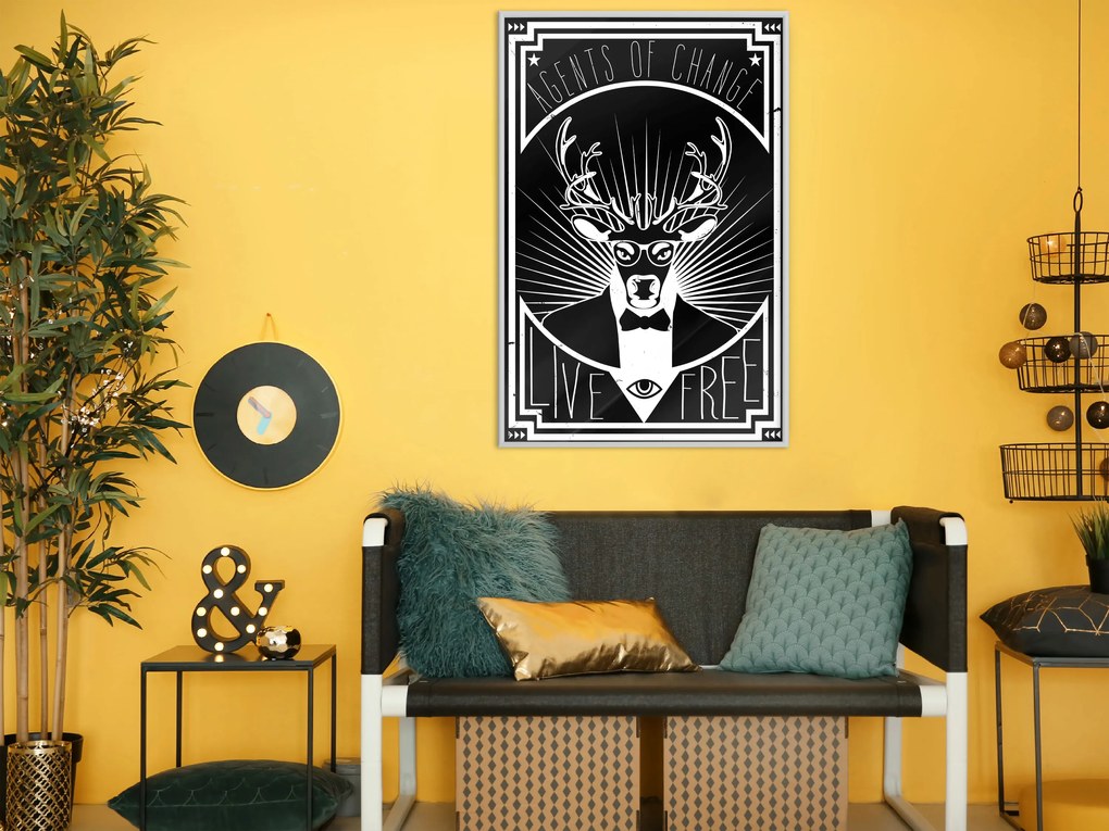 Artgeist Secret Agent Velikosti (šířkaxvýška): 20x30, Finální vzhled: Zlatý rám