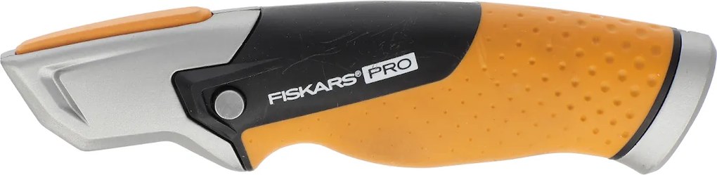 Nůž FISKARS CARBONMAX univerzální pevná čepel 26 cm 1027222 10085