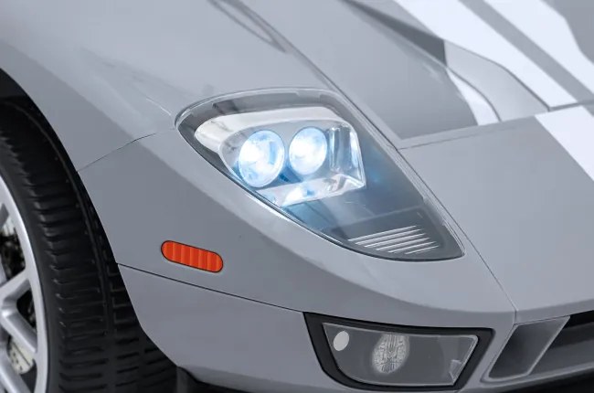 Elektrické autíčko Ford GT šedé