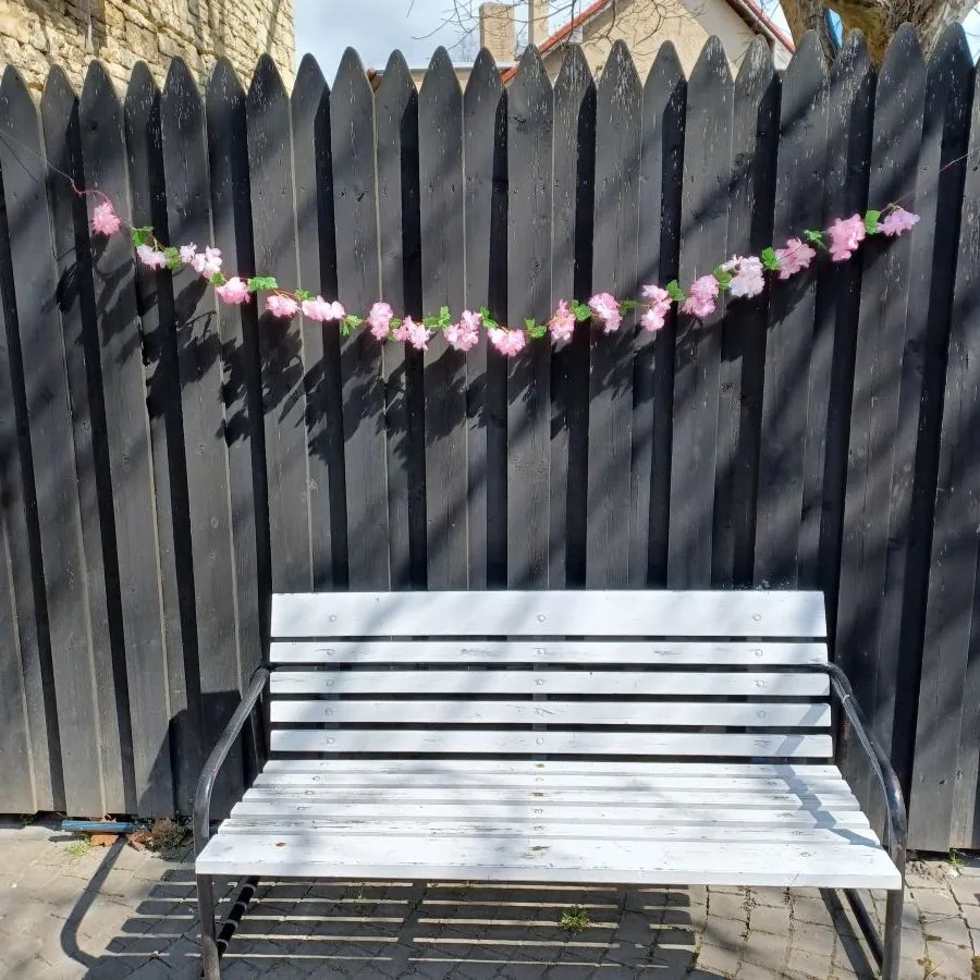 3D jarní dekorace girlanda květinová, 220 × 15 cm, růžová, Sakura