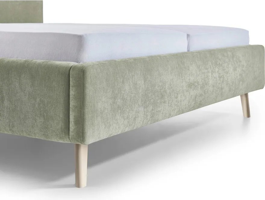 Světle zelená čalouněná dvoulůžková postel s roštem 160x200 cm Mattis – Meise Möbel