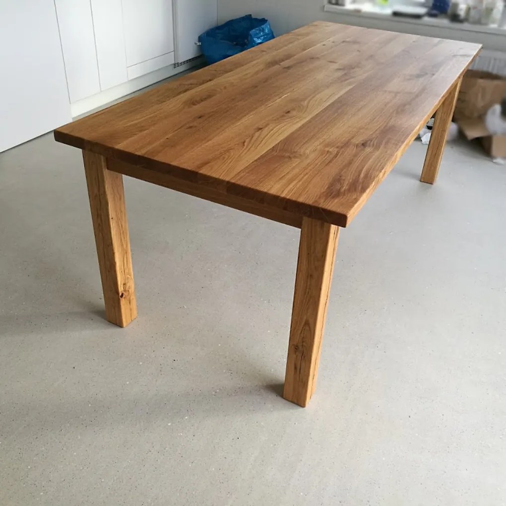 KULHÁNEK Masivní jídelní stůl z dubového dřeva Velikost desky: 190x80 cm