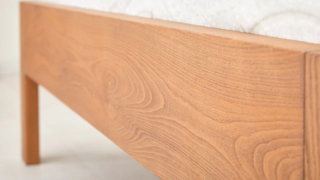 Postel Postelia BELNA Buk 180x210 - Dřevěná postel z masivu, bukové dvoulůžko o šíři masivu 4 cm