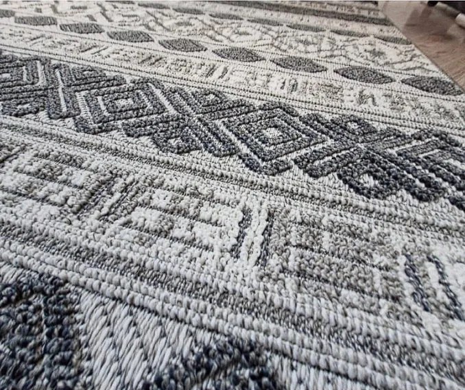 HU Šedý moderní pruhovaný koberec Boho 881-S Rozměr: 60x100 cm