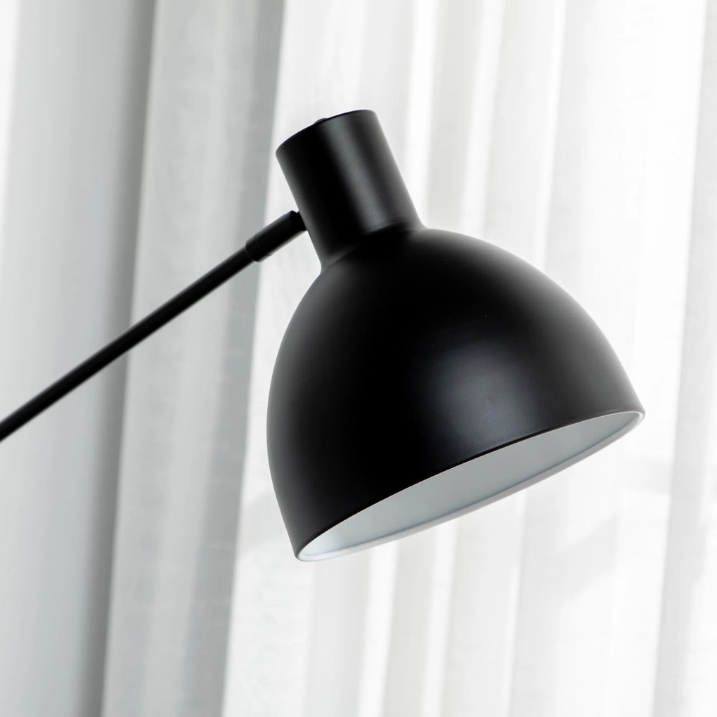 HOMCOM Stolní lampa v průmyslovém designu, výškově nastavitelná, nožní spínač; 30 m x 30 cm x 131 cm, černá