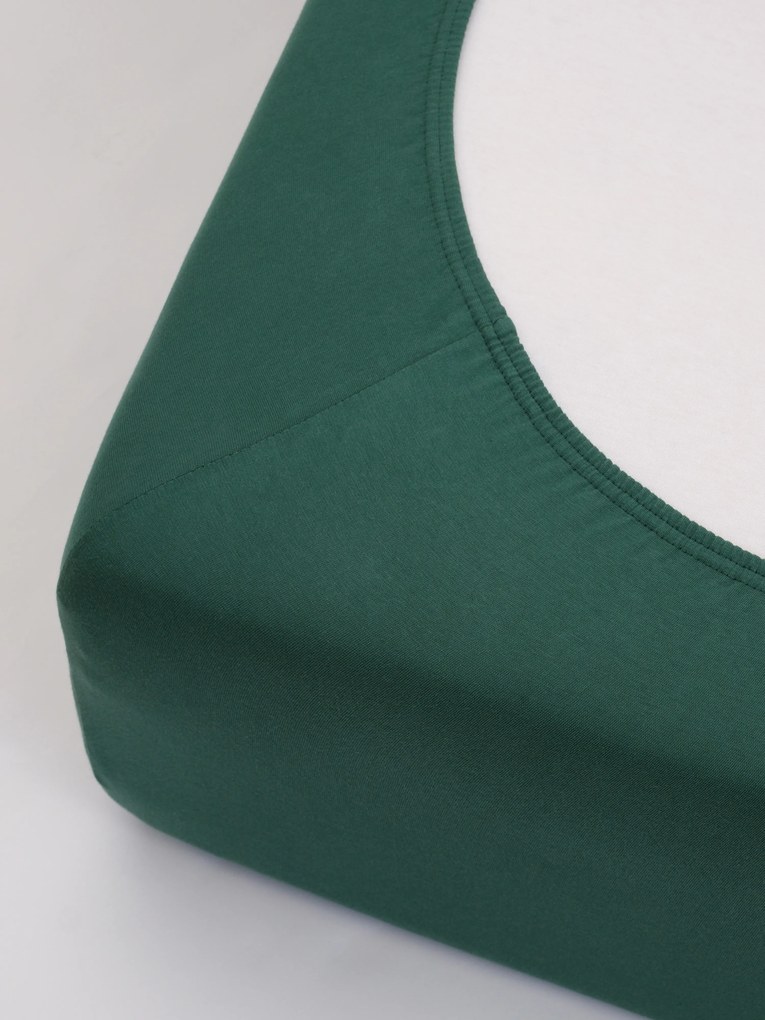 MK Lůžkoviny Jersey prostěradlo s elastanem 160 × 200 cm – tmavě zelené