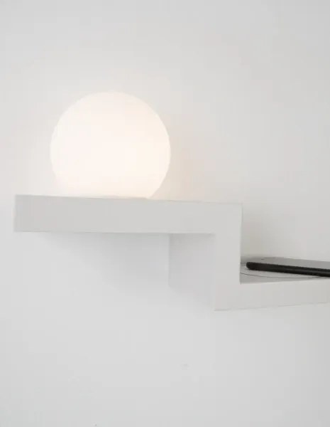 Designové nástěnné svítidlo Room