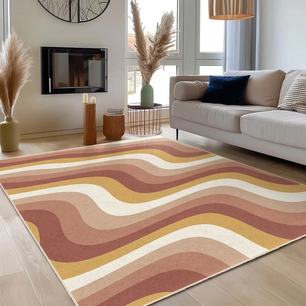 Okrově žlutý/starorůžový pratelný koberec 160x230 cm Creamy Strawberry Swirl – Mila Home