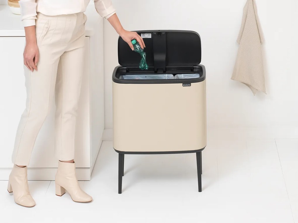 Brabantia BO TOUCH BIN Dotykový odpadkový koš 11+23 l - jemná béžová